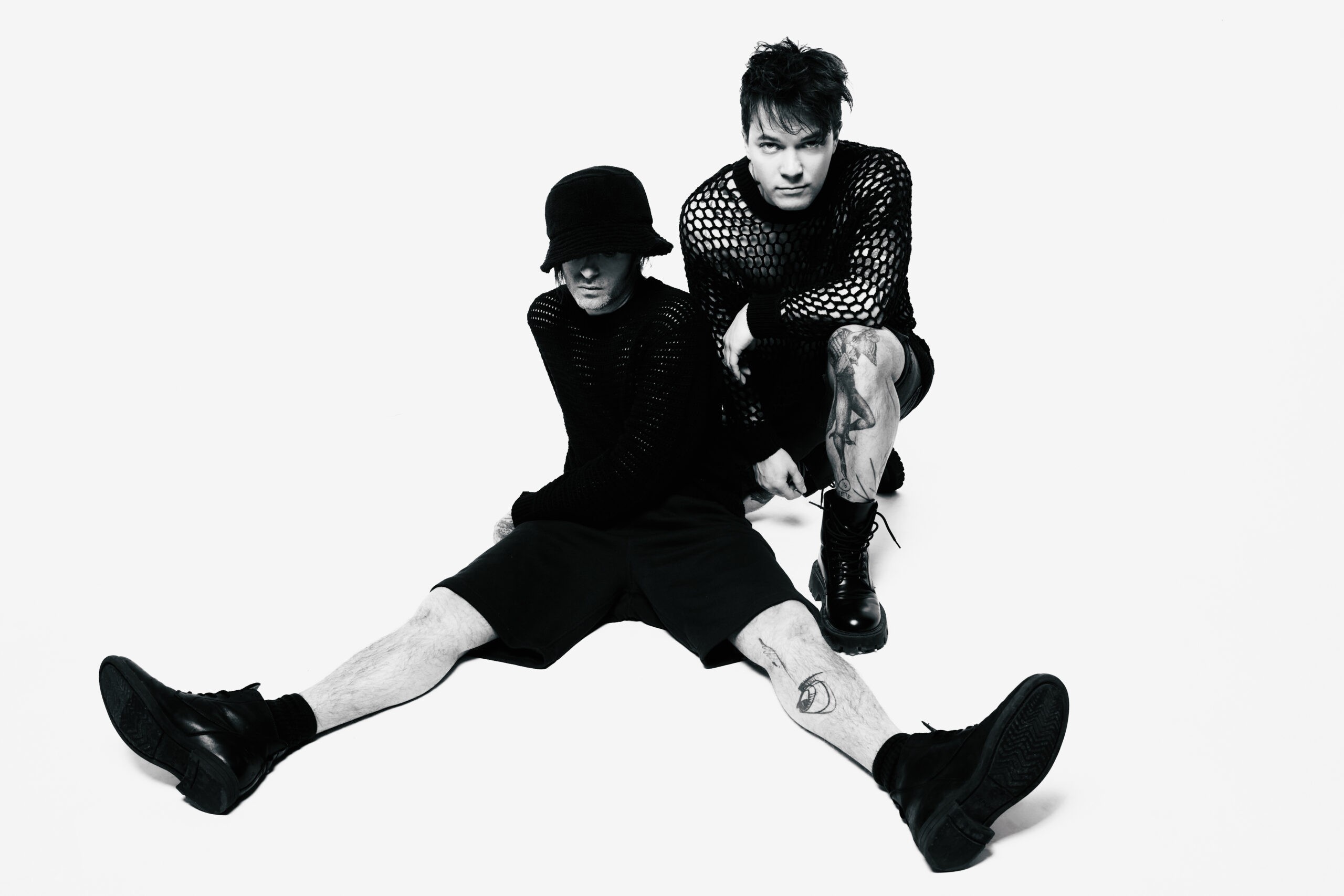 Phoenix Can Die - EMIC Entertainment