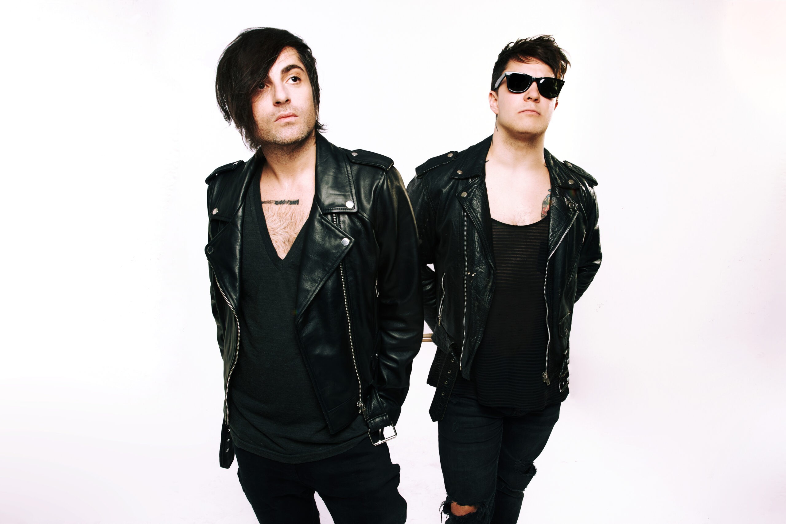 Phoenix Can Die - EMIC Entertainment